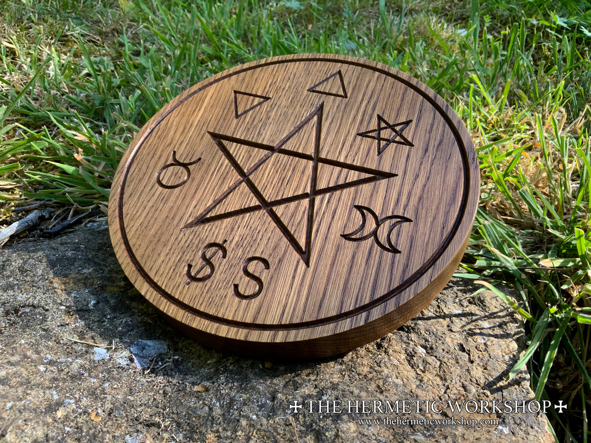 GARDNERIAN WICCA PENTACLE - Witchcraft Altar Pentacle Carved in Solid – The Hermetic Workshop