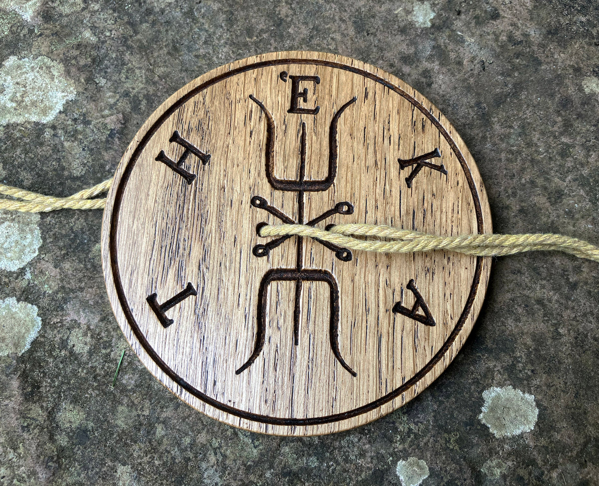 THE STROPHOLOS / IYNX WHEEL - Carved in Solid Oak (Hekate Spinning Whe ...